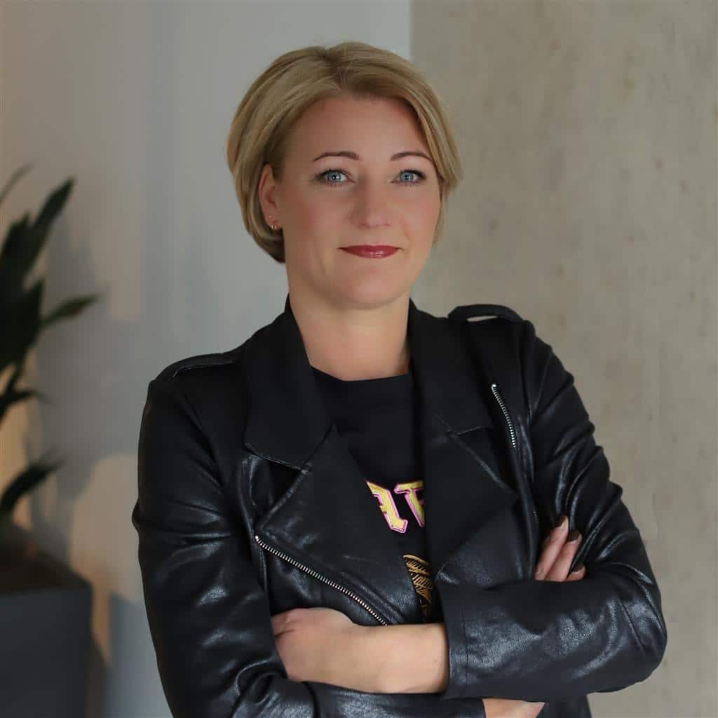 Doorgroeien in razendsnel tempo; hoe is het nu met Helen? - Attract ...